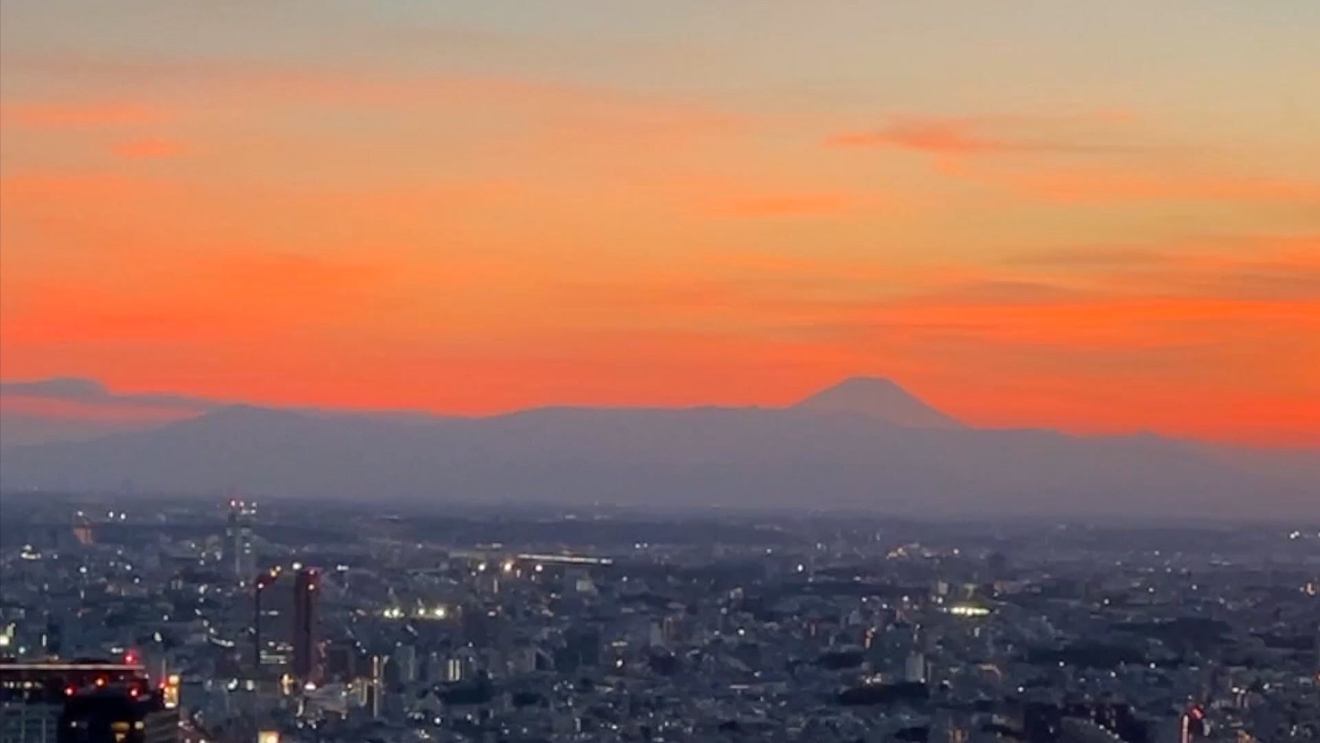 Sunset Time on Shibuya Sky - SNA Travel